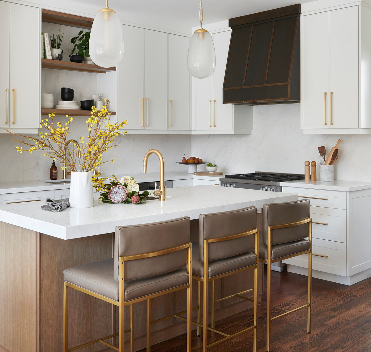 KITCHEN & DINING – Manor Interior Design